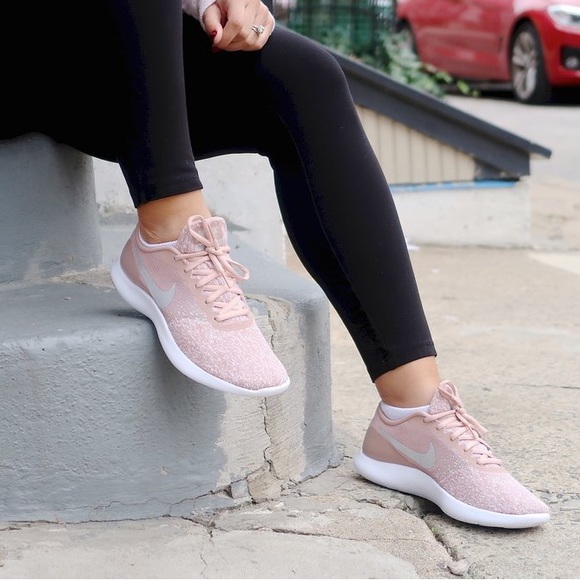 Nike | Shoes | Nike Flex Contact Running Shoes | Poshmark